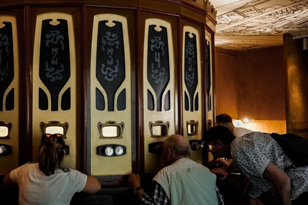 Schindlers Factory tour - discover Oskar Schindlers museum