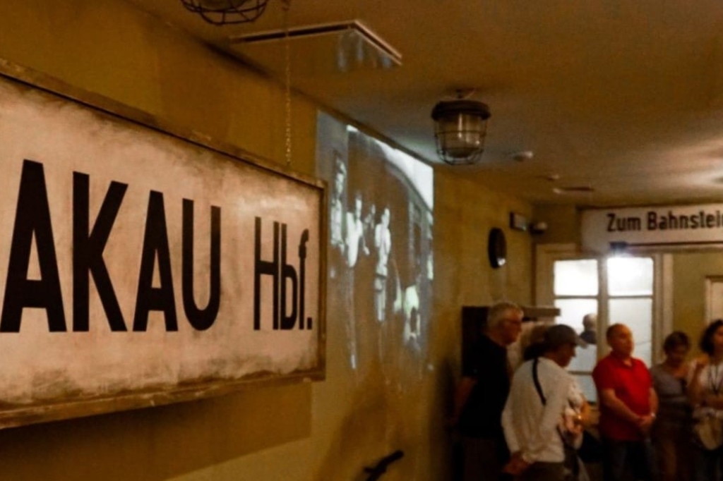 Schindlers Factory tour - discover Oskar Schindlers museum