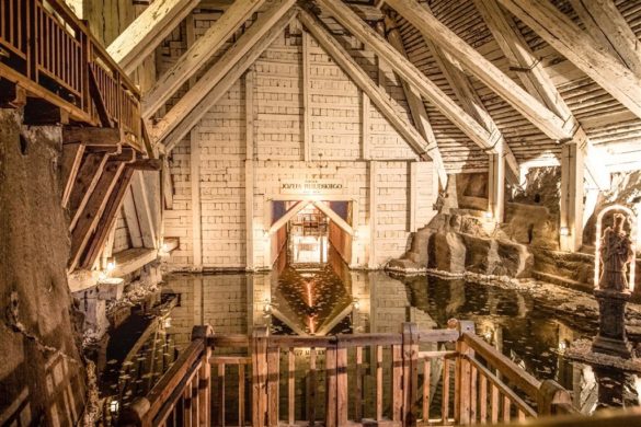 Discover the Stunning St. Kinga's Chapel at the Wieliczka Salt Mine