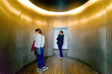 Schindlers Factory tour - discover Oskar Schindlers museum